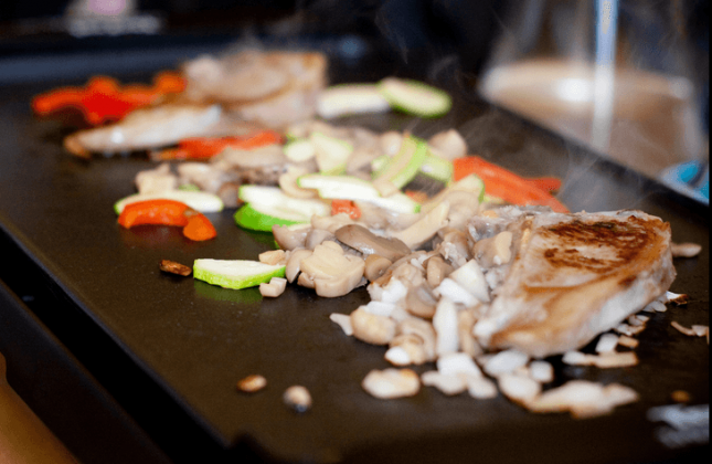 4 (très) bonnes raisons de cuisiner à la plancha | Bio à la une
